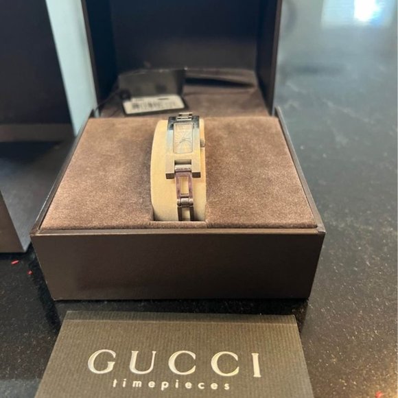Gucci | Jewelry | Authentic Gucci Ladies Vintage Stainless Steel Quartz ...